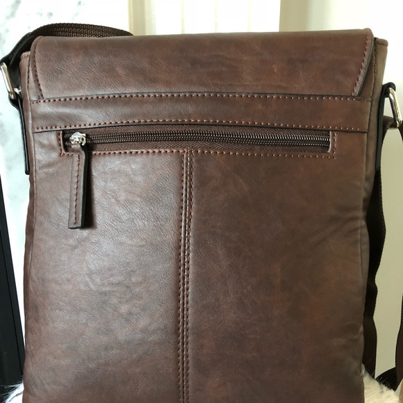 stauer | Bags | Stayer Brooklyn Hip Bag | Poshmark